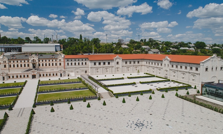 Castel Mimi Wine & Resort, din Republica Moldova, pregătește ...