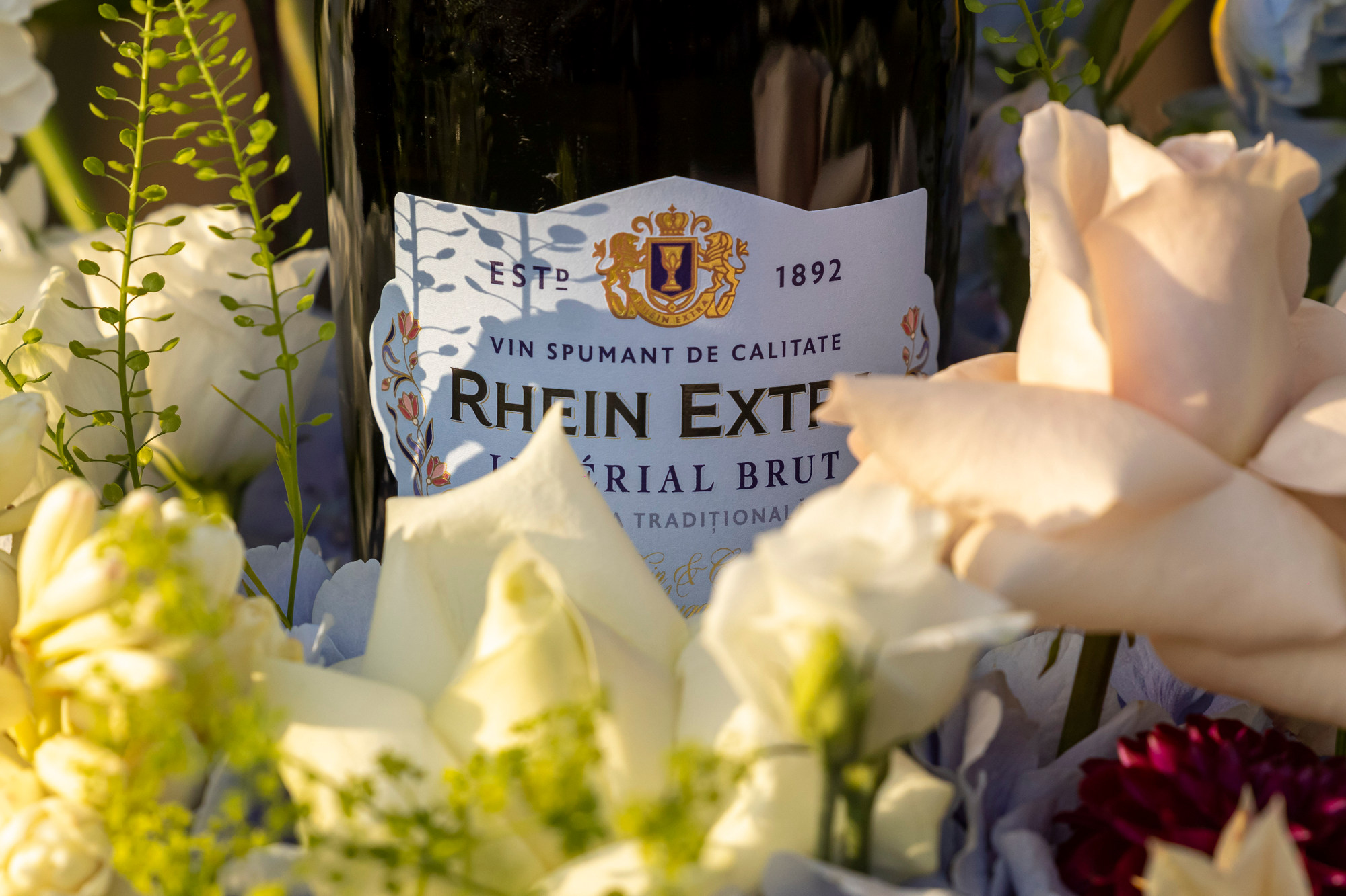 Spumantul Rhein Extra are o nouă identitate vizuală