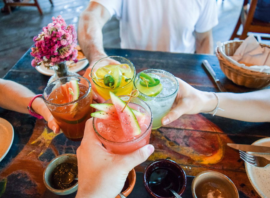 Tendințe în lumea băuturilor cu și fără alcool