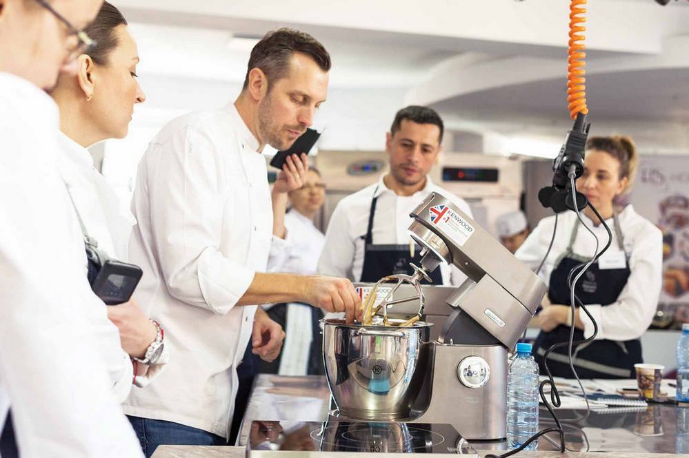 Frank Haasnoot, pastry chef: Idealurile se ating cu muncă şi răbdare